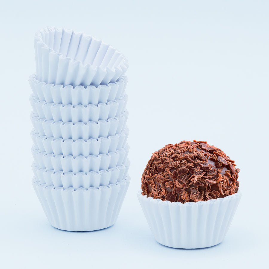 Forma Brigadeiro Lisa nr.5 Branco – Gulodice Cake Design Store